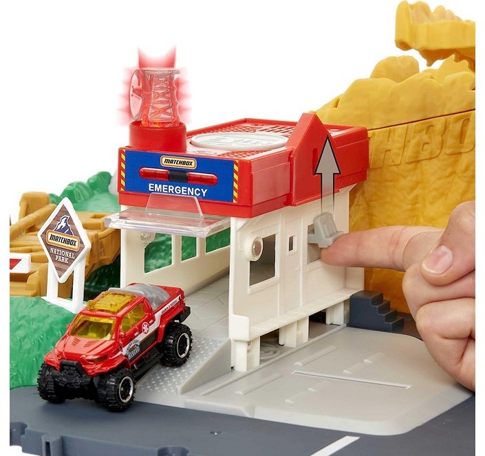 Matchbox Action Drivers Canyon Playset with vehicle 1:64